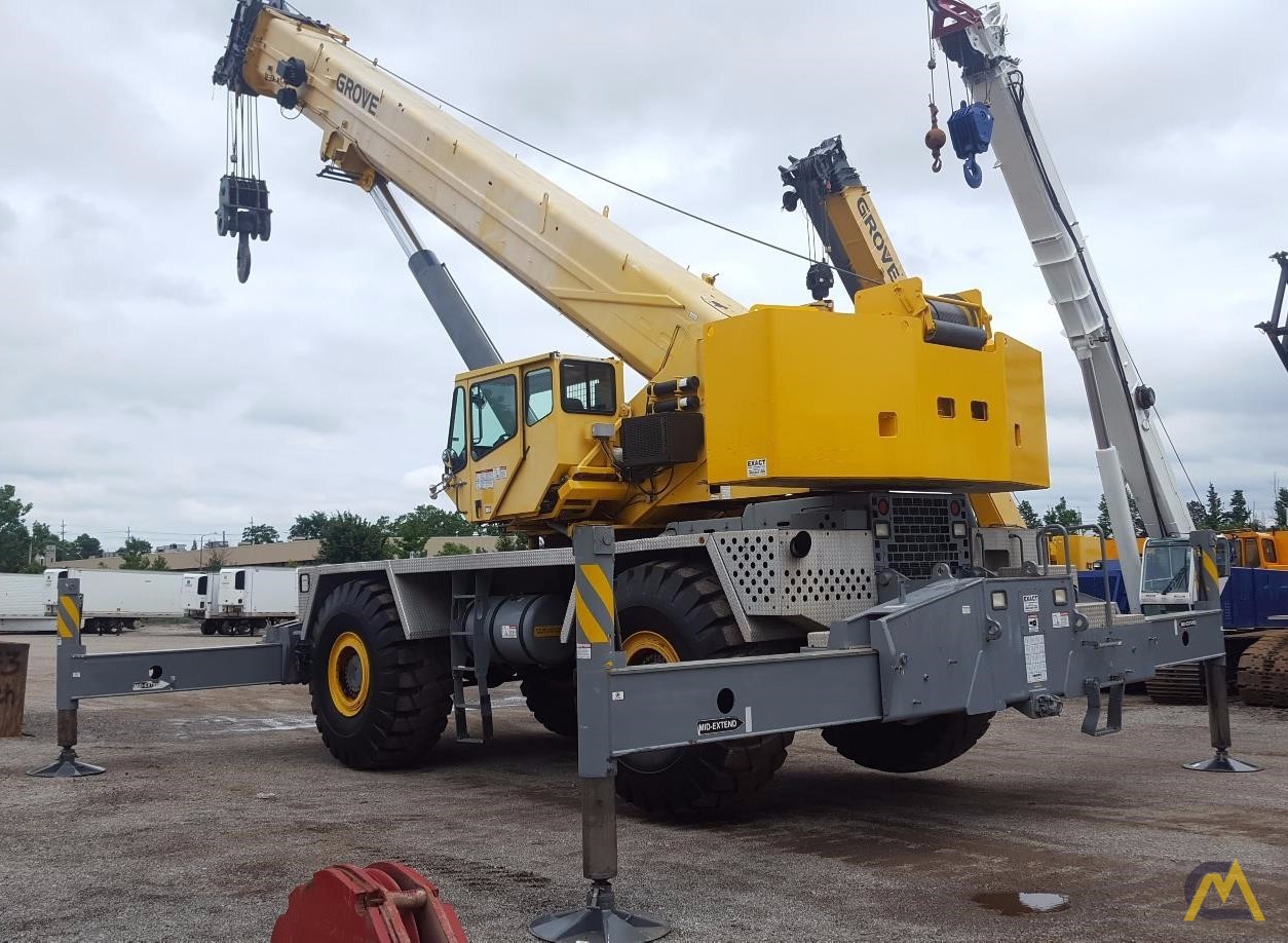 Grove RT9130E 130-Ton Rough Terrain Crane For Sale Hoists & Material ...