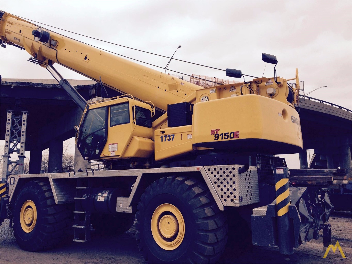 Grove RT9150E 150-ton Rough Terrain Crane For Sale Hoists & Material ...