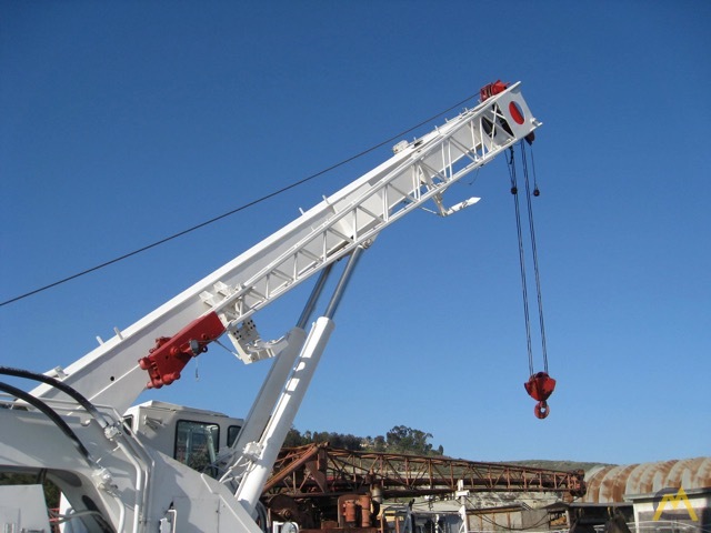 1980 Badger 4435B 40-Ton Rough Terrain Crane; CranesList ID: 118 For ...