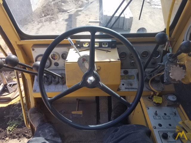 1984 Grove RT740 40-Ton Rough Terrain Crane; CranesList ID: 200 For ...