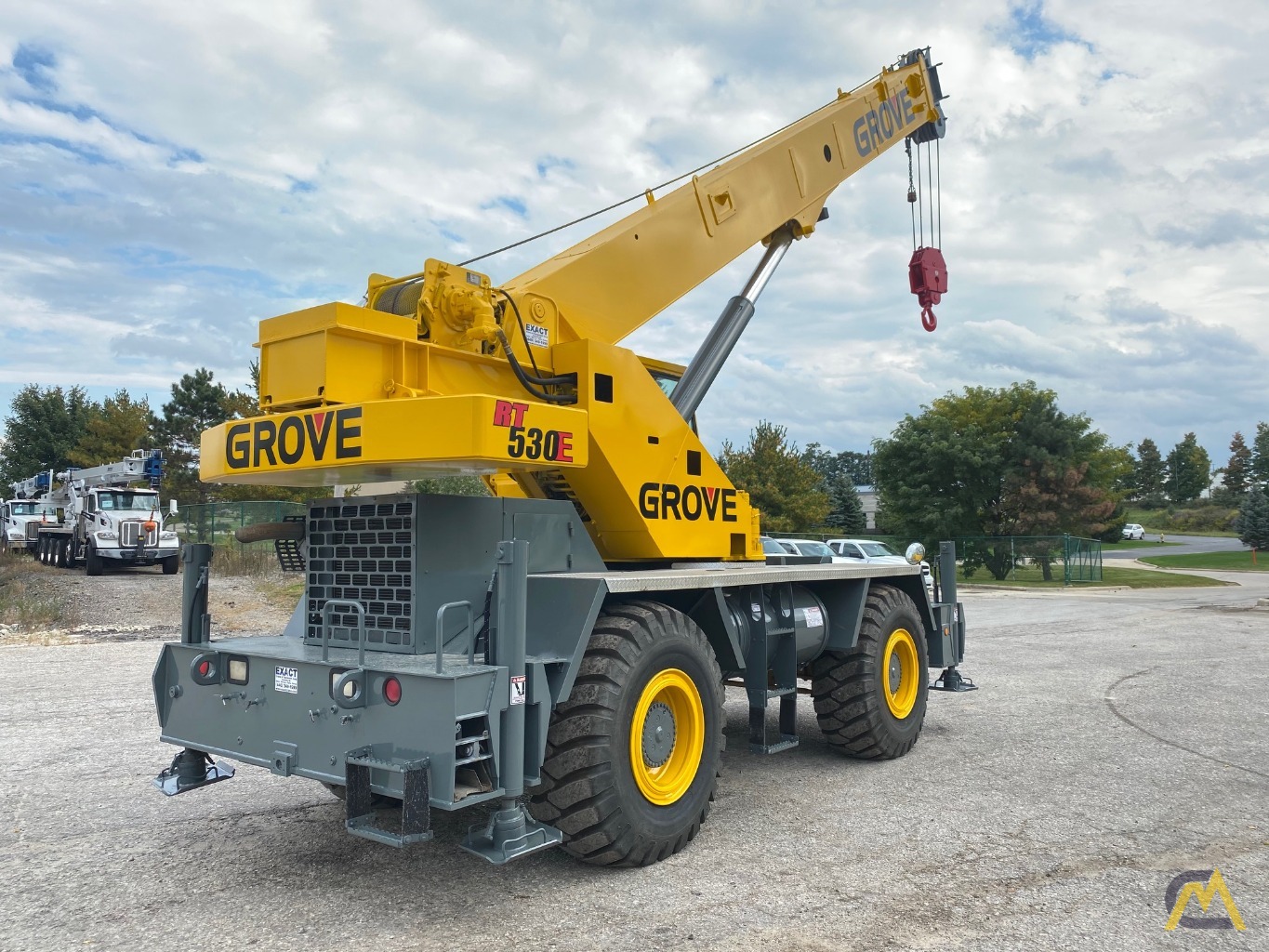 2000 Grove RT530E 30-Ton Rough Terrain Crane For Sale Hoists & Material ...