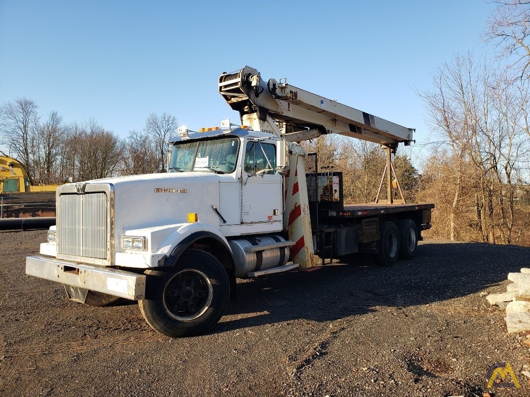 2000 National 880C 21-Ton Boom Truck Crane For Sale or Rent Trucks ...