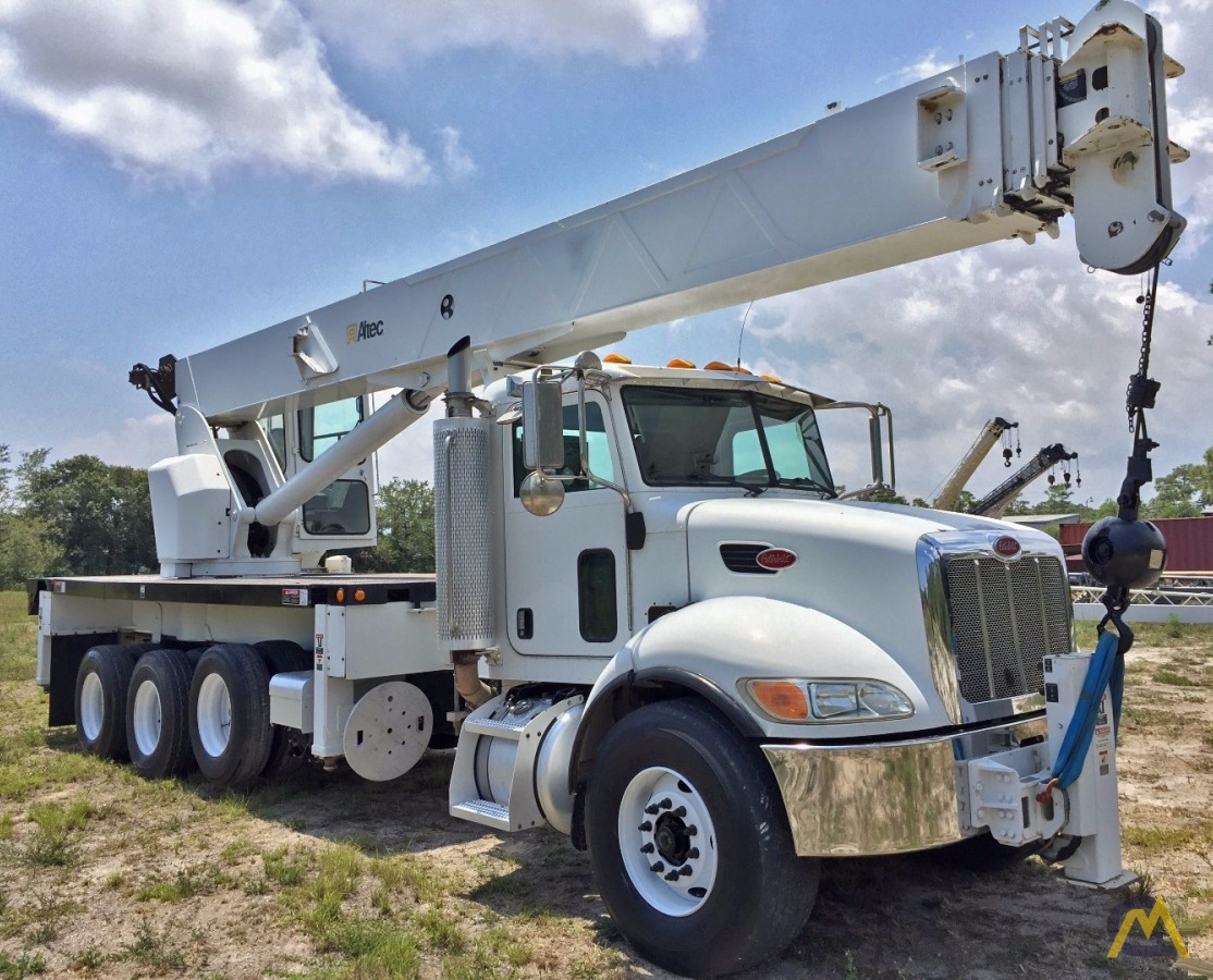 2007 ALTEC 38-ton AC38-127S on a 4 axle Peterbilt. For Sale Altec Boom ...