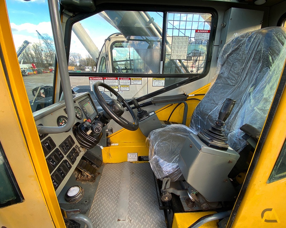2007 Grove RT540E 40-Ton Rough Terrain Crane For Sale Hoists & Material ...