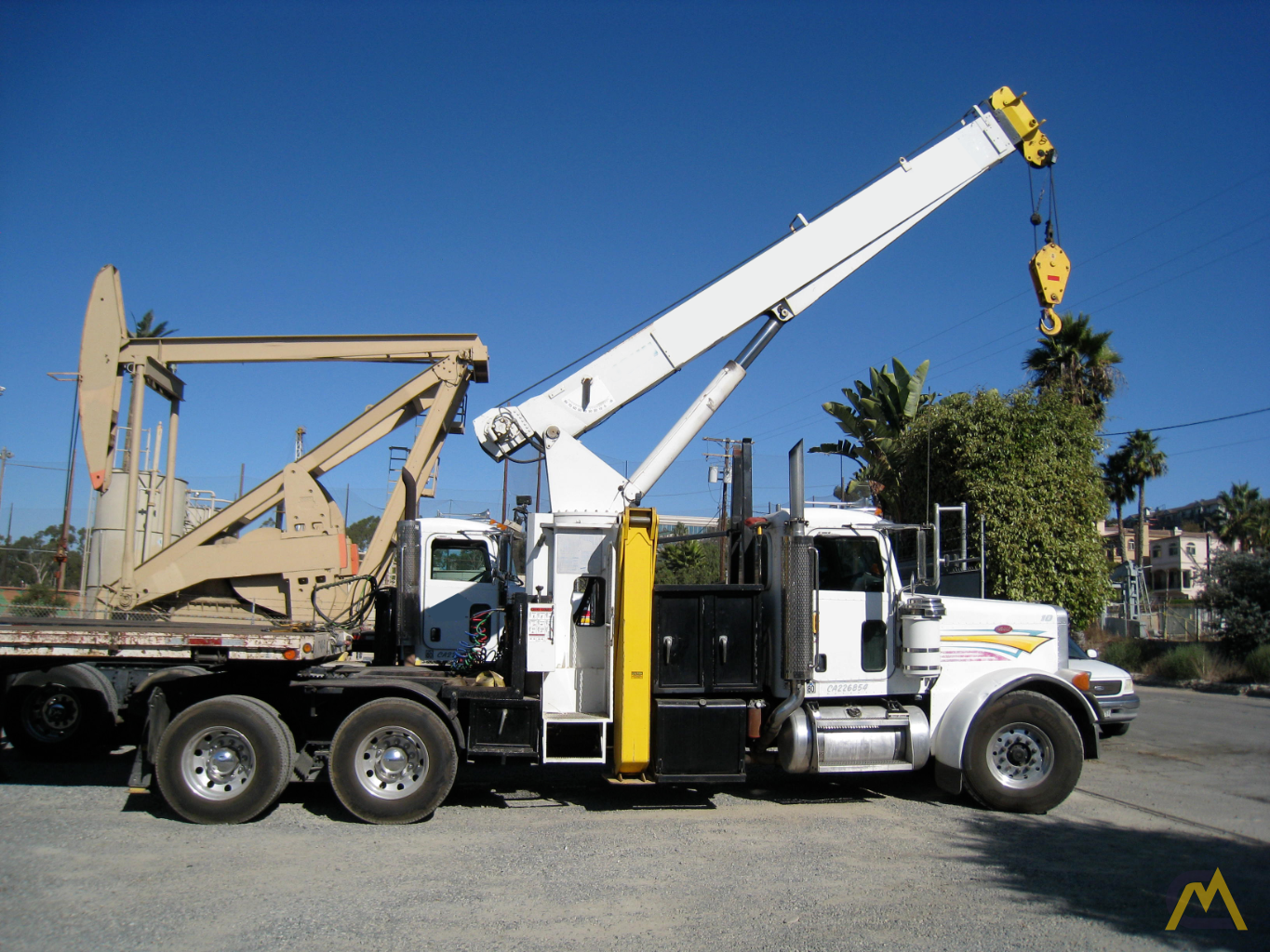 2007 Manitex-Peterbilt 2250 22-Ton Boom Truck; CranesList ID: 376 For ...