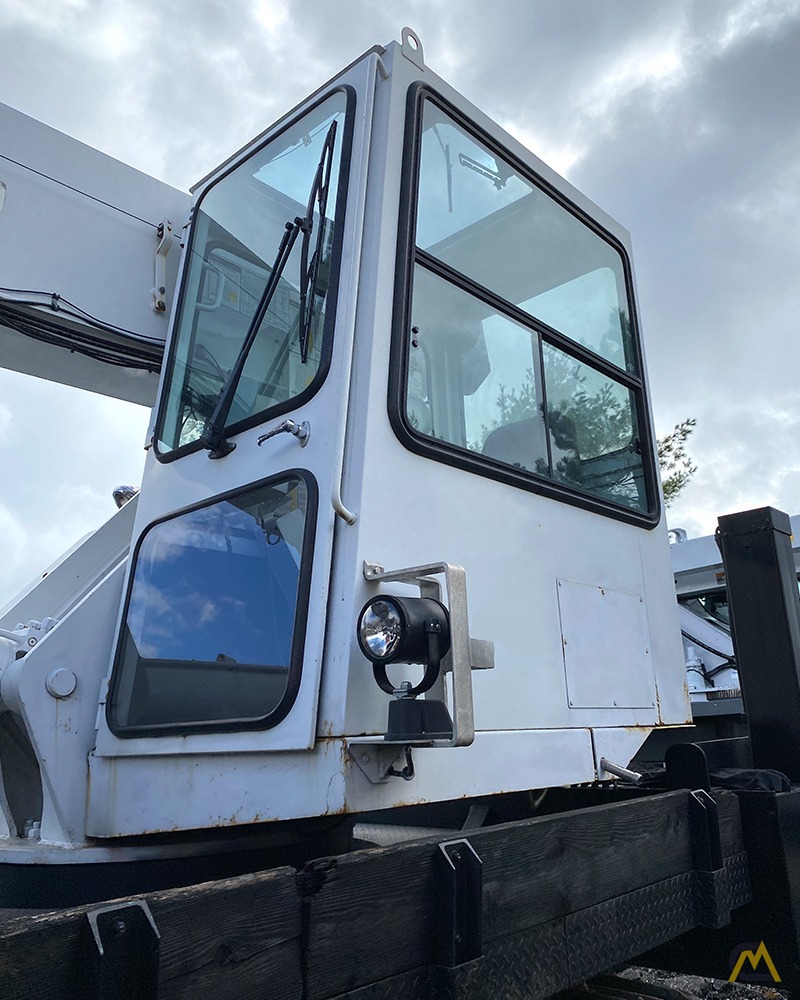 2008 Altec AC26-95S 26-Ton Tracked Carrier Mounted on Camoplast GT3000 ...