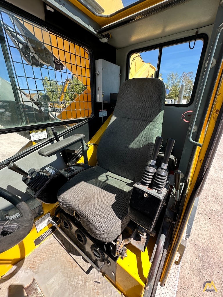 Grove RT700E Rough Terrain Crane For Sale Hoists & Material Handlers ...