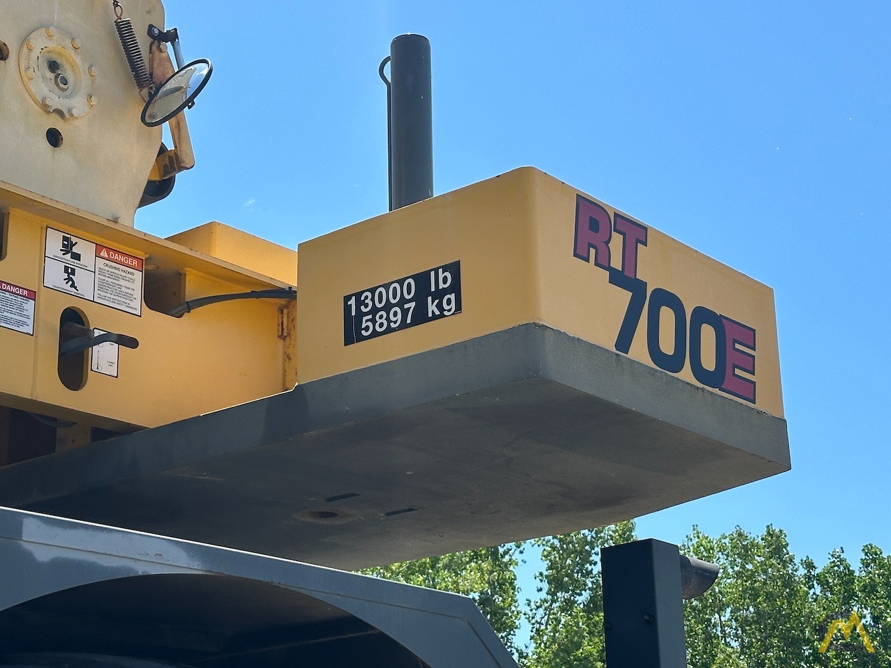 Grove RT700E Rough Terrain Crane For Sale Hoists & Material Handlers ...