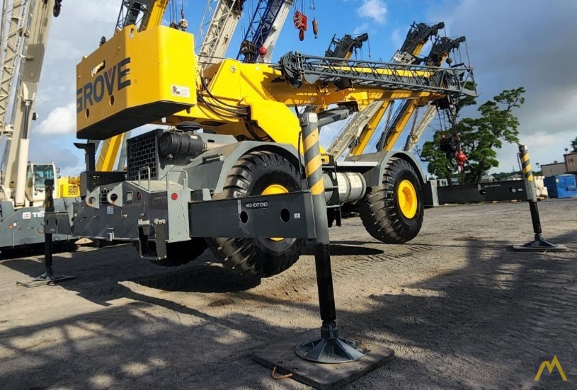 2008 Grove RT700E 60-Ton Rough Terrain Crane For Sale Hoists & Material ...