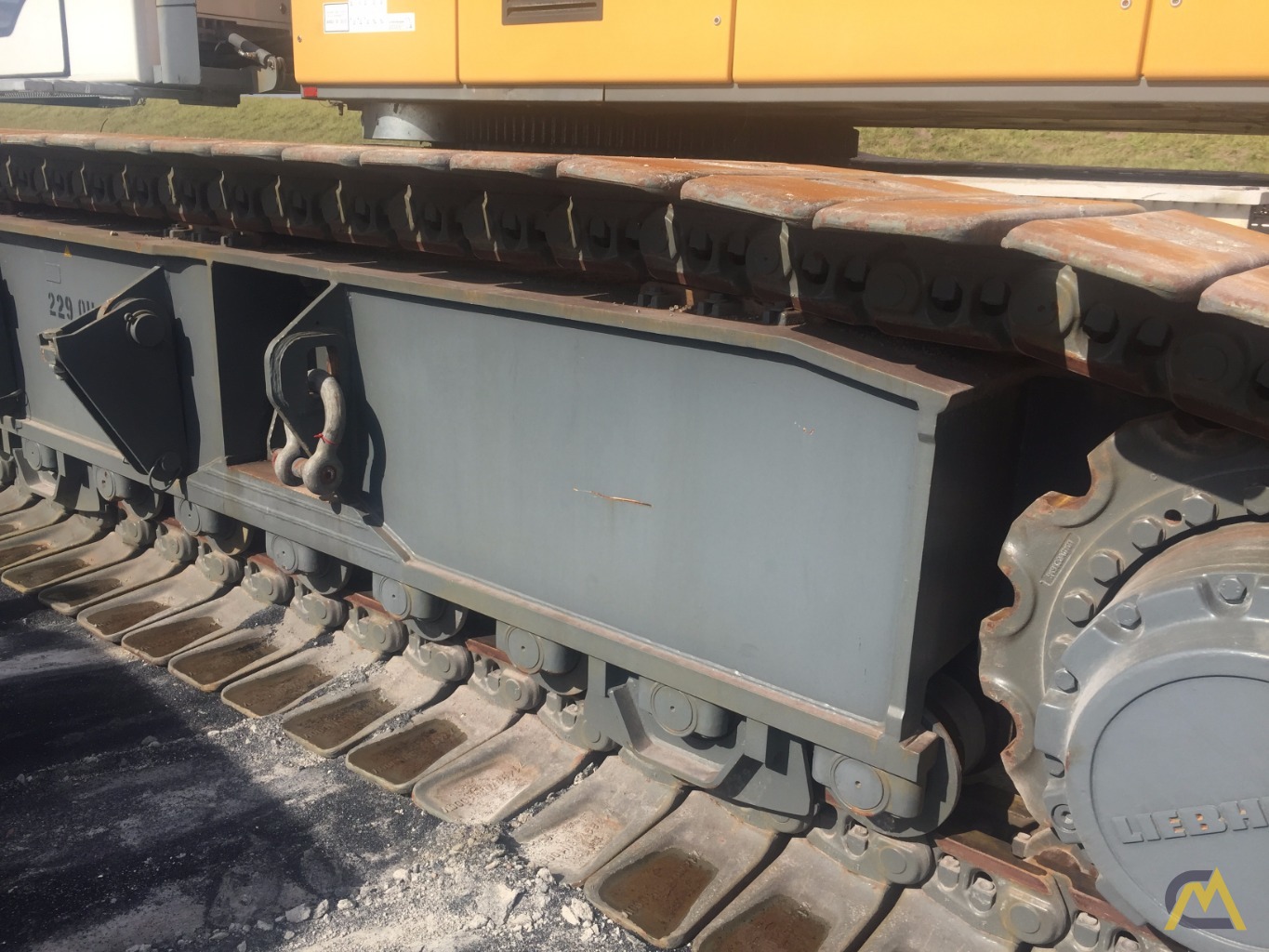 Liebherr LR 1160 200-Ton Lattice Boom Crawler Crane For Sale & Material ...