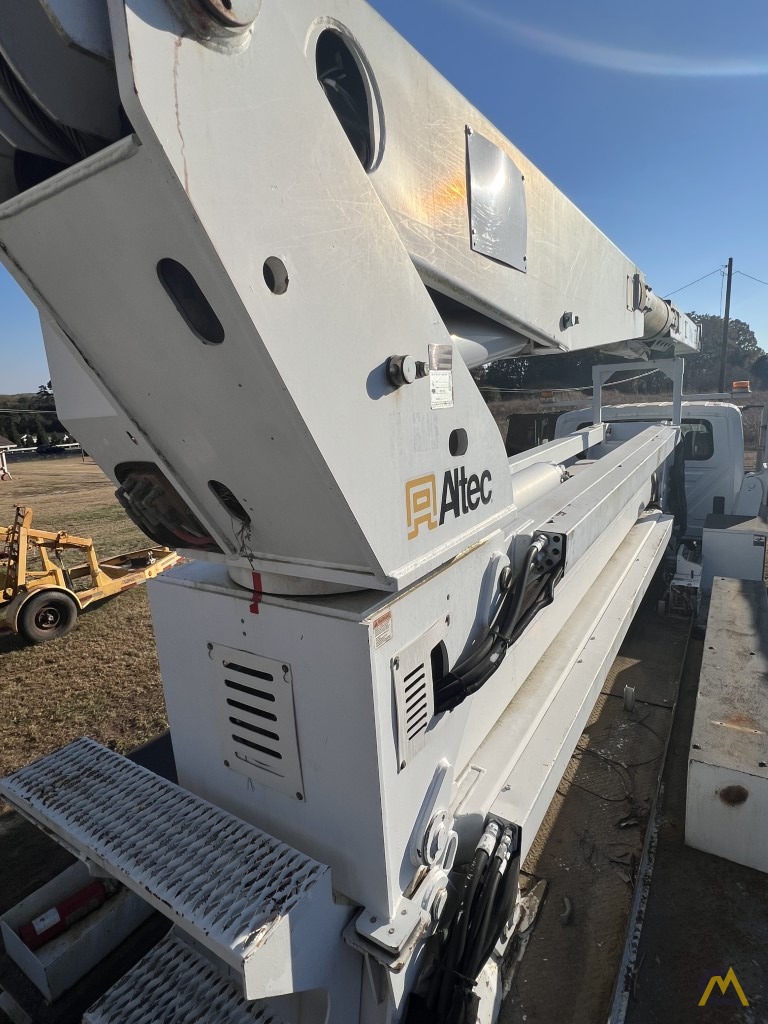 2013 Altec AM900-E100 Articulating Aerial Bucket Truck For Sale ...