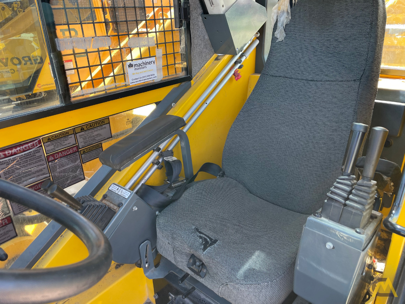 2013 Grove RT890E 90-Ton Rough Terrain Crane For Sale Hoists & Material ...