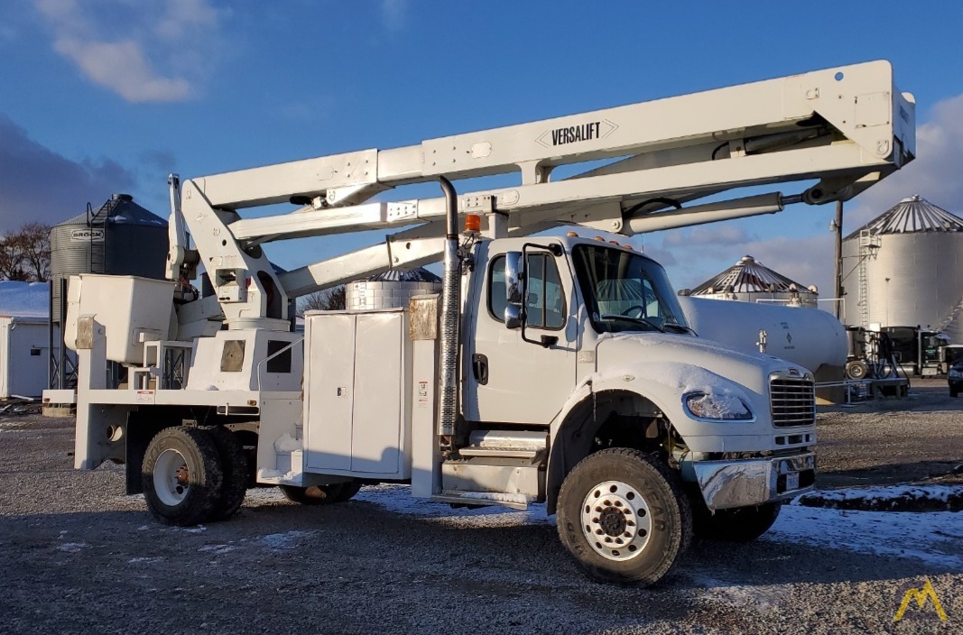 2013 Versalift-Freightliner VST-7500I 800# Bucket Truck: CranesList ID ...