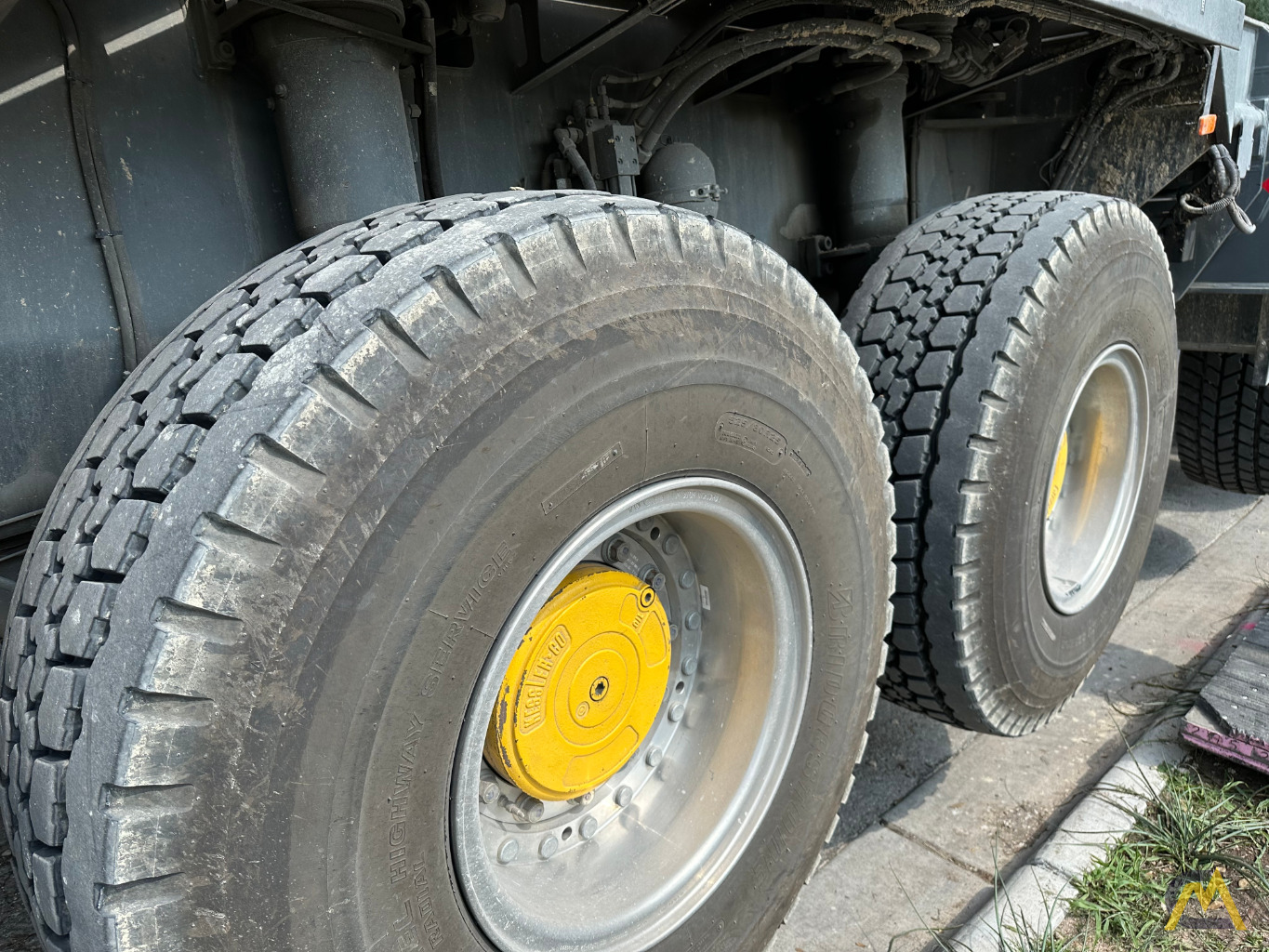 2014 Grove GMK7550 550-Ton All Terrain Crane For Sale Hoists & Material ...