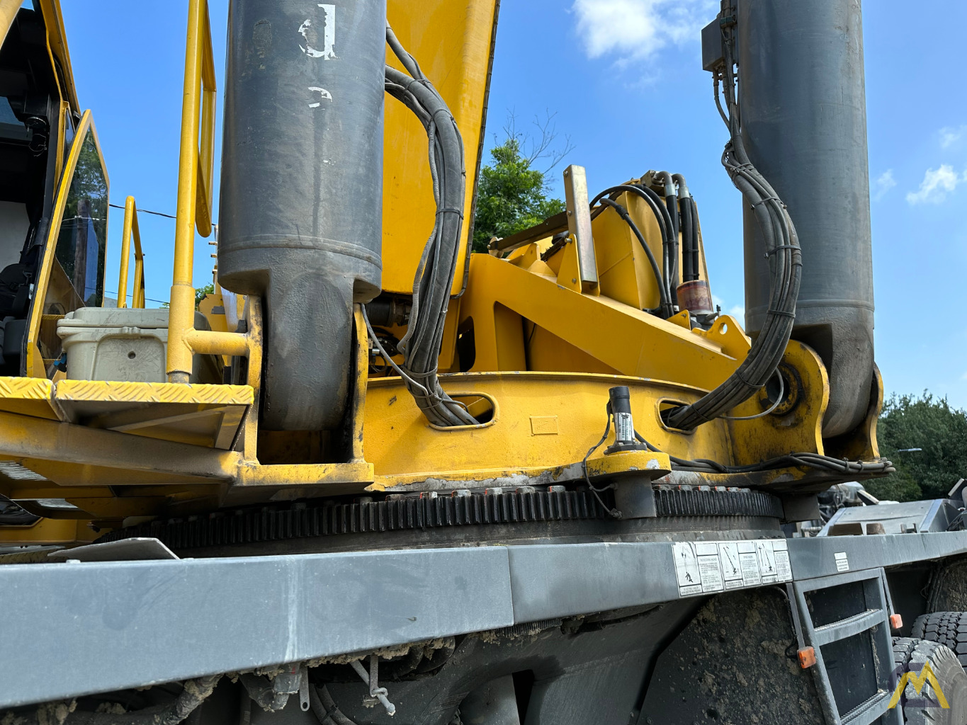 2014 Grove GMK7550 550-Ton All Terrain Crane For Sale Hoists & Material ...