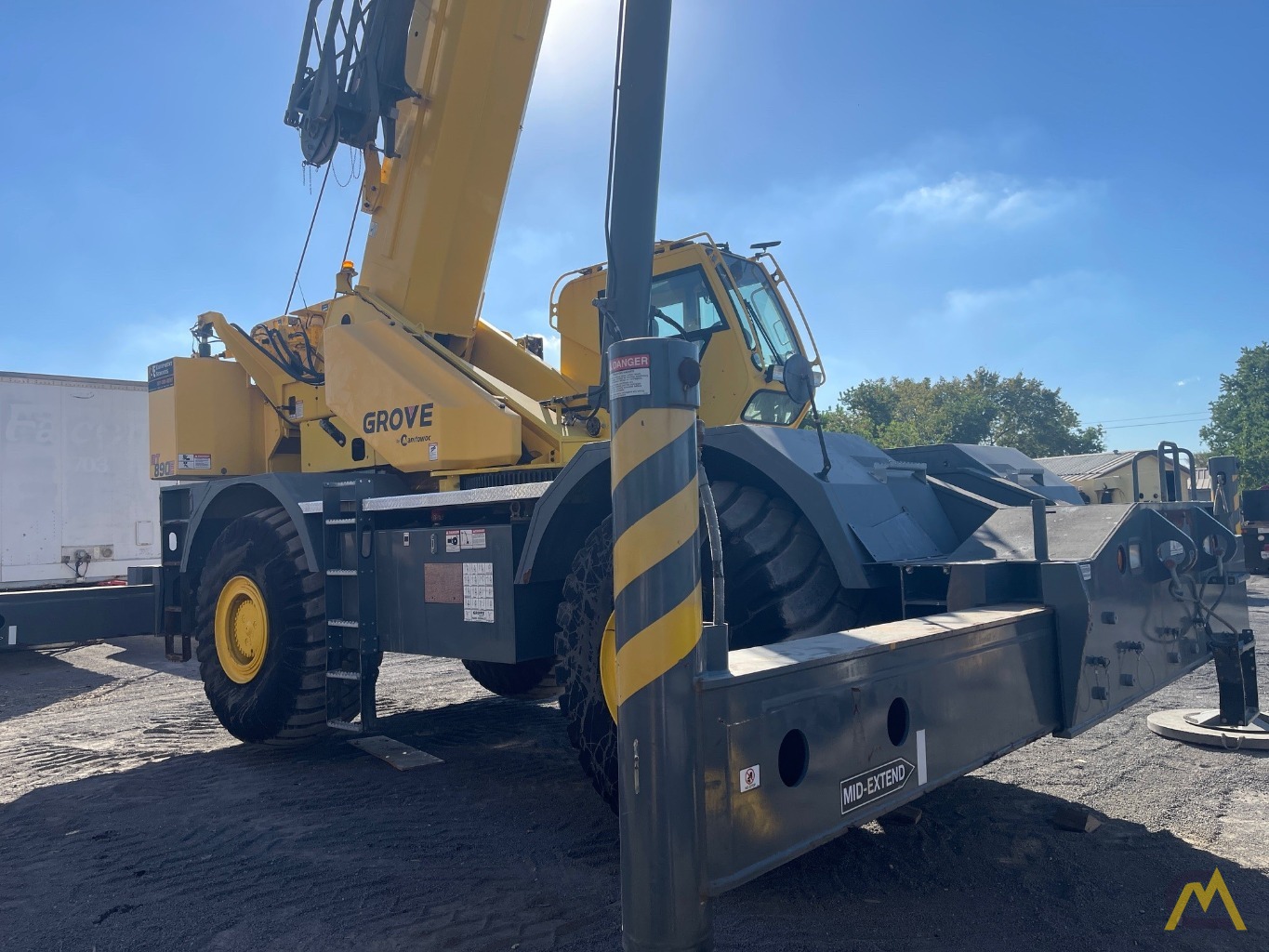 Grove RT890E Rough Terrain Crane For Sale Hoists & Material Handlers ...