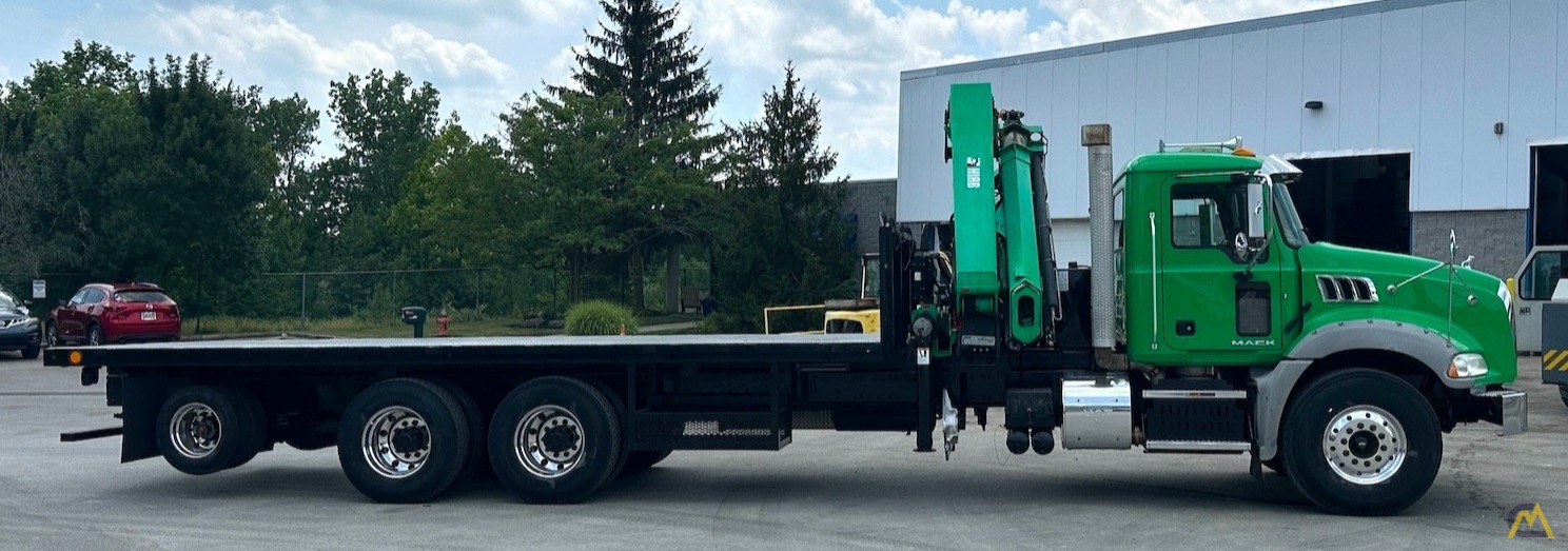 Hiab 288 EP-4 HI PRO Articulating Knuckle Boom Crane on 2016 Mack GU813 ...