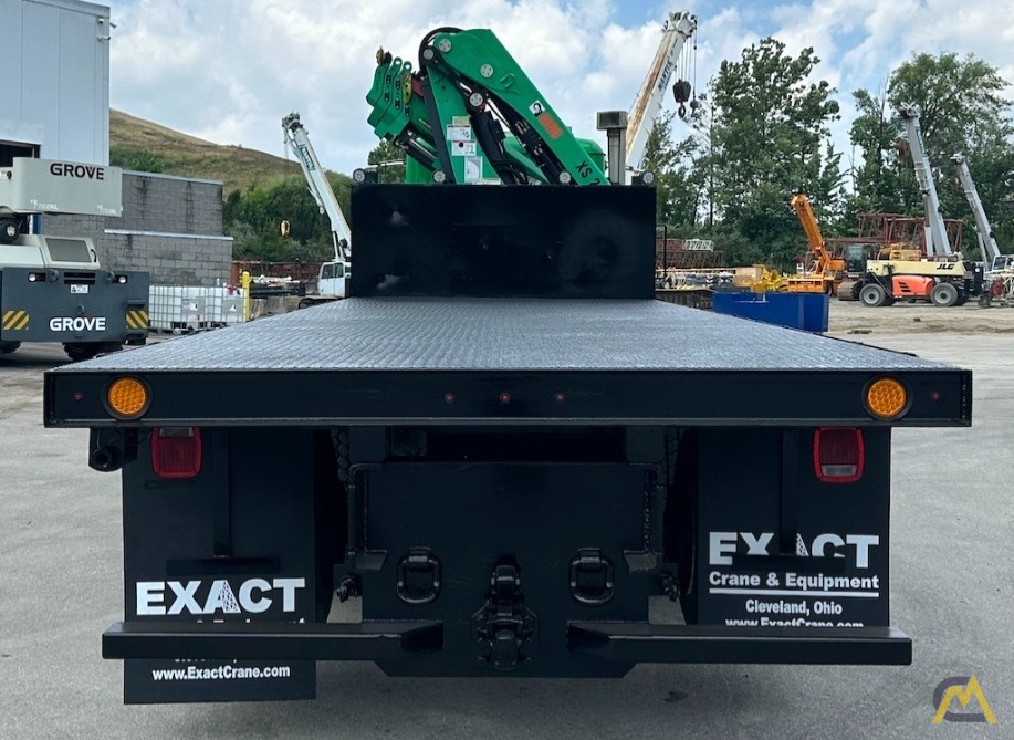 Hiab 288 EP-4 HI PRO Articulating Knuckle Boom Crane on 2016 Mack GU813 ...