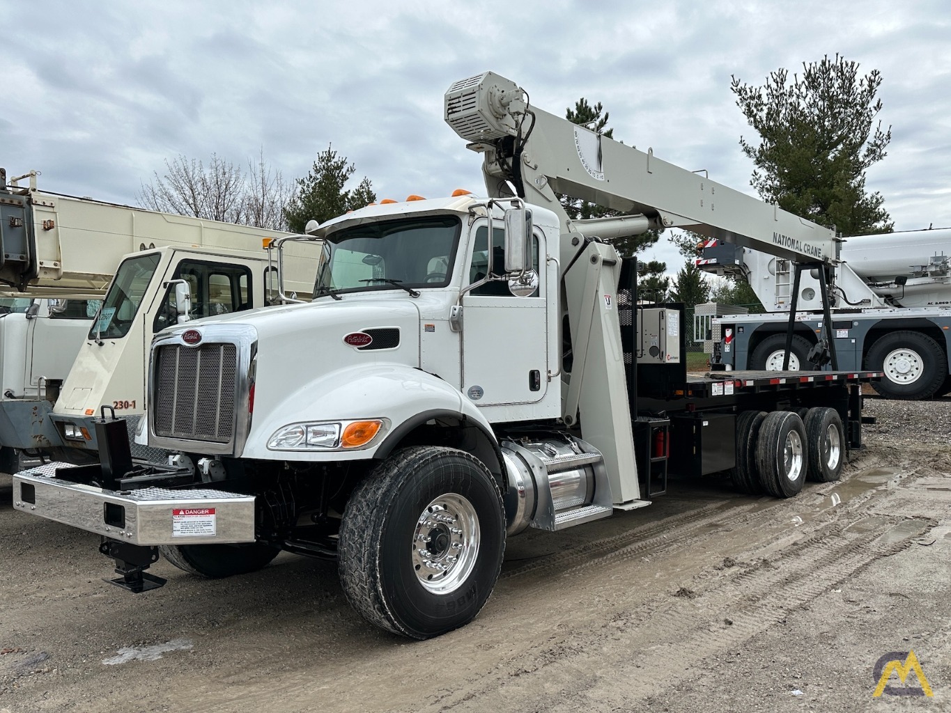 National 8100D Boom Truck Crane on Peterbilt 348 For Sale Trucks Hoists ...