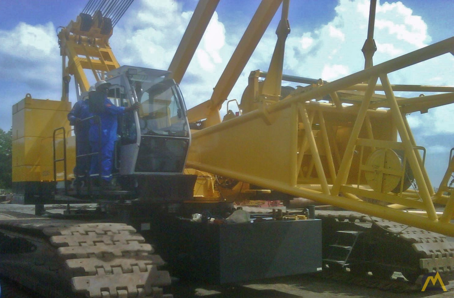 250t Kobelco CKE2500 Lattice Boom Crawler Crane For Sale or Rent Hoists ...