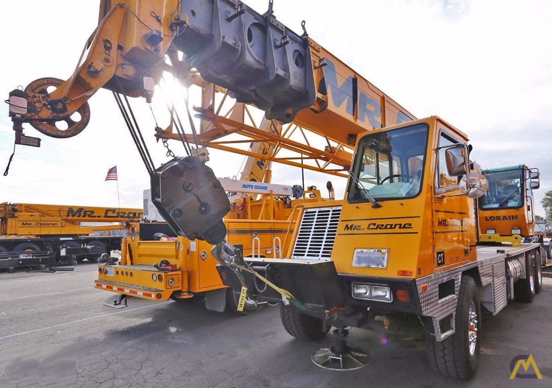 Lorain T 335 35-ton Telescopic Boom Truck Crane For Sale & Material ...