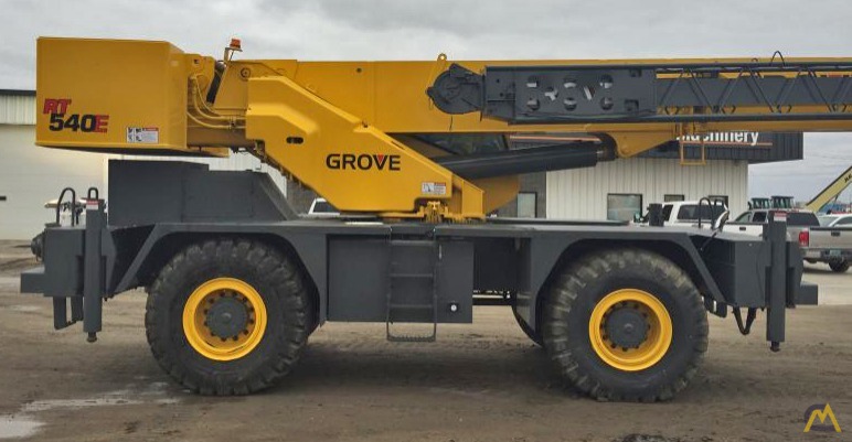 Grove RT540E 40-ton Rough Terrain Crane For Sale Hoists & Material ...