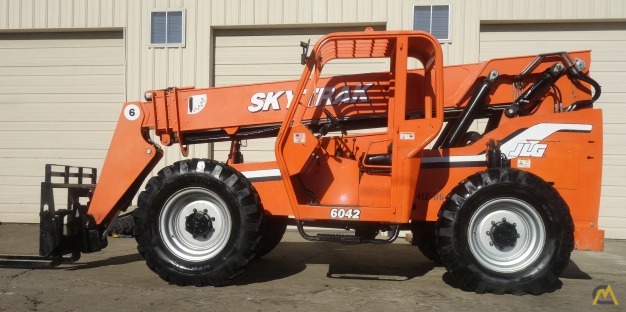 6000 lb. SkyTrak 6042 Telehander For Sale Telehandlers Forklifts & Lift ...