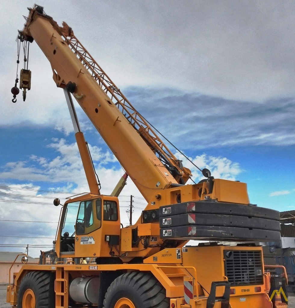 Link-Belt RTC-8090 Series II 90-ton Rough Terrain Crane For Sale or Rent Hoists & Material ...