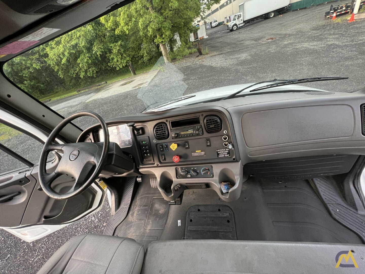 Altec AA55-MH Bucket Boom on 2015 Freightliner M2-106 4x2 Reg Cab ...