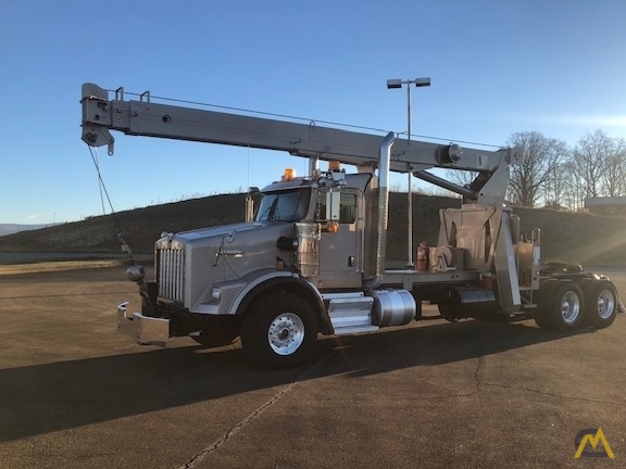 Altec AC18-70B 18-ton Boom Truck Cranes on Kenworth T800 Wide Nose For ...