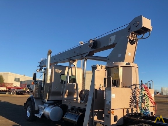 Altec AC18-70B 18-ton Boom Truck Cranes on Kenworth T800 Wide Nose For ...
