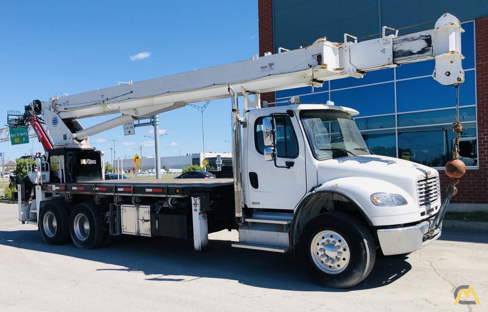Altec AC25-95R 25-Ton Boom Truck Crane on Freightliner M2-106 For Sale ...