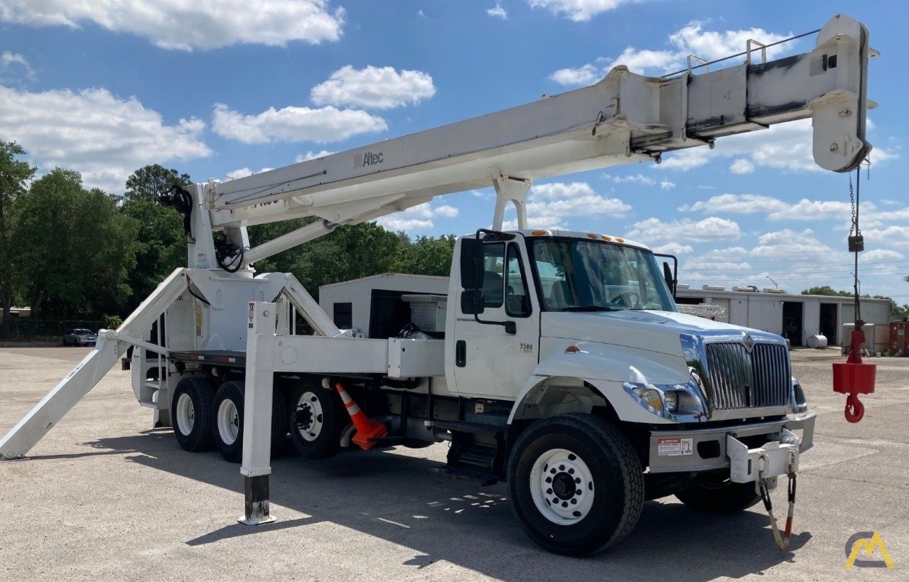 Altec AC26-103R 26-ton Boom Truck Crane on International 7500 For Sale ...