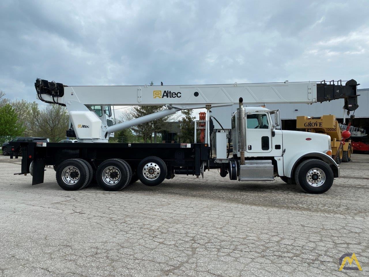 Altec AC38-127S 38-Ton Boom Truck Crane For Sale Trucks Hoists ...