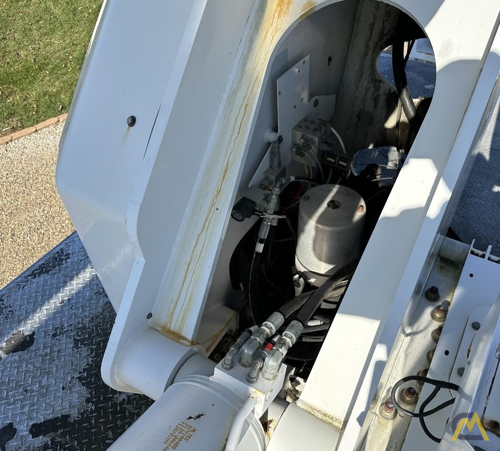 Altec AC38-127S Boom Truck Crane For Sale Trucks Hoists & Material ...