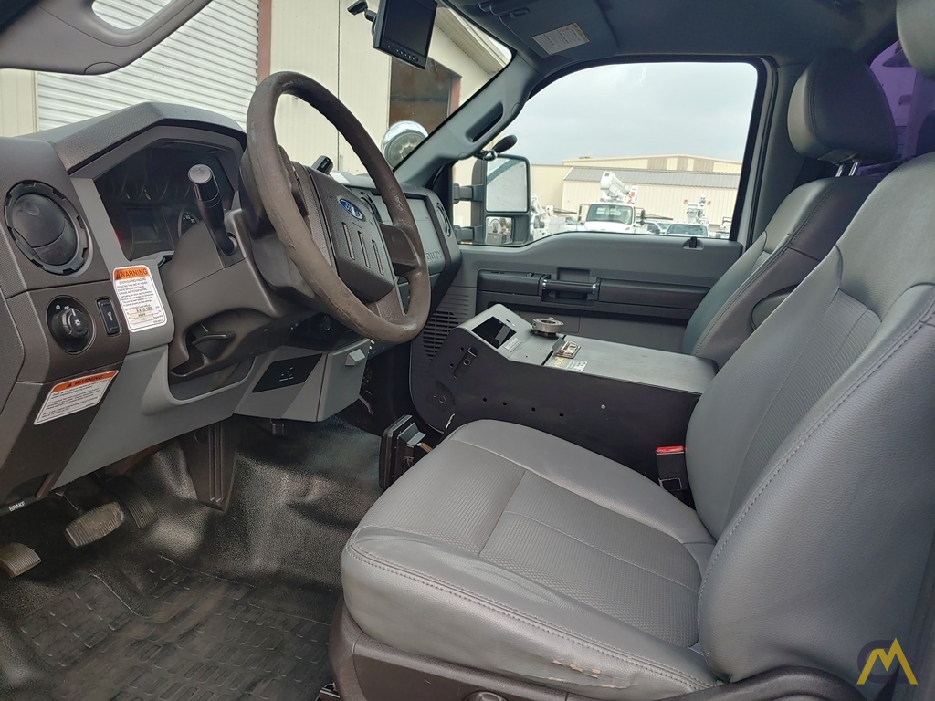 Altec AT40M 45 ft Articulating & Telescopic Material Handling Bucket ...