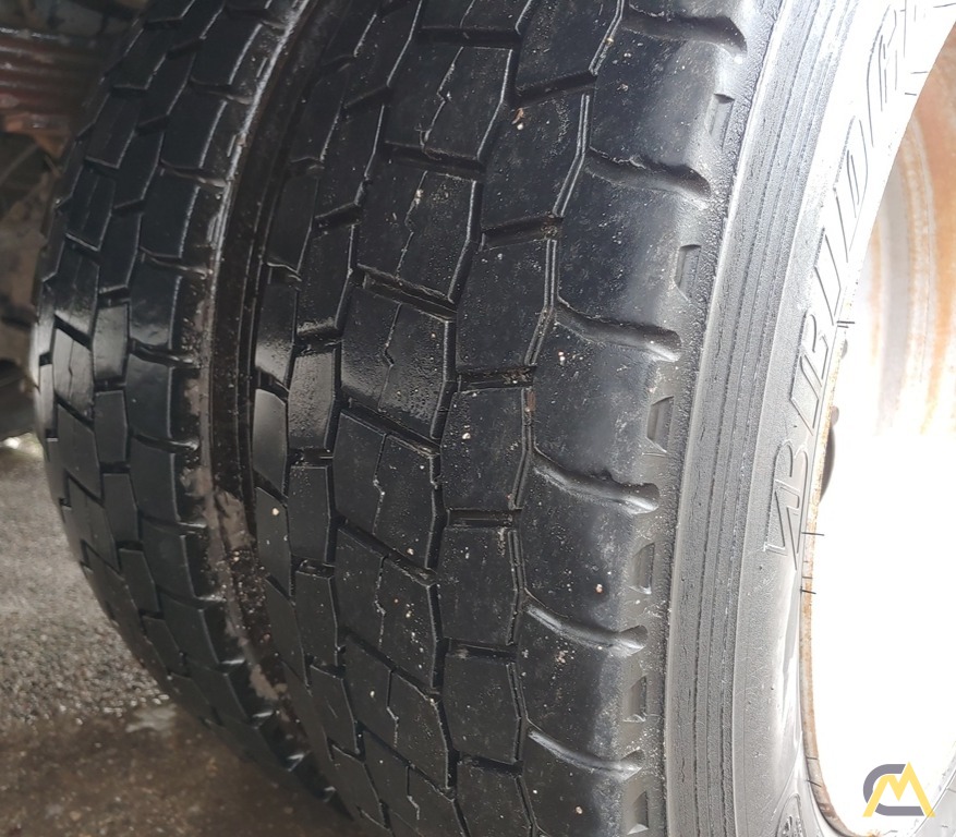 Altec AT40M 45 ft Articulating & Telescopic Material Handling Bucket ...