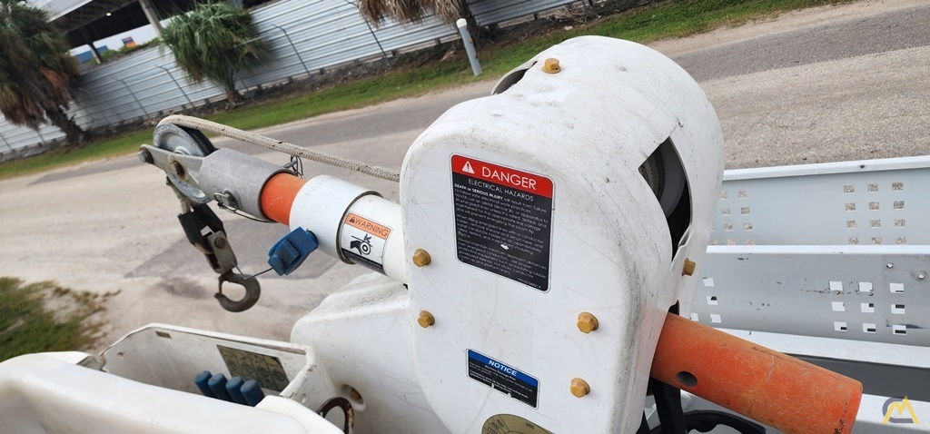 Altec AT41M Bucket Boom on 2018 Ford F550 Reg Cab Utility Truck - 99941 ...