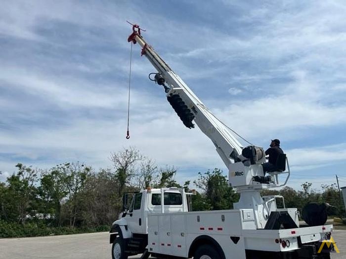 Altec DM47-TR Digger Derrick on 2012 International 7300 4x4 Reg Cab ...