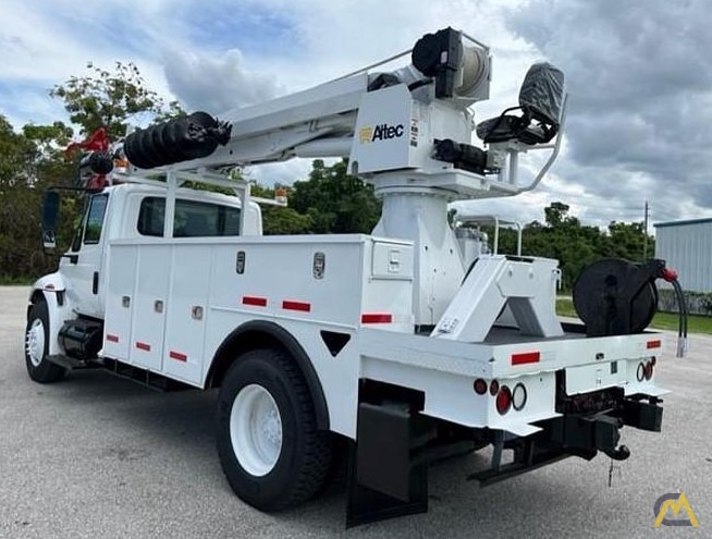 Altec DM47-TR Digger Derrick on International 4300 For Sale Derricks ...
