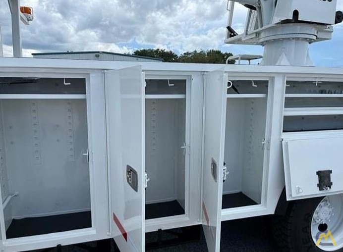 Altec DM47-TR Digger Derrick on International 4300 For Sale Derricks ...