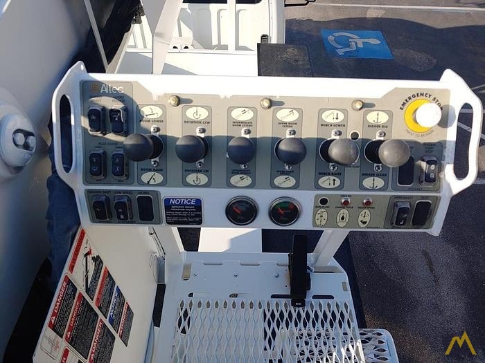 Altec DM47B-TR Digger Derrick on 2014 Freightliner M2 106 Utility Truck ...