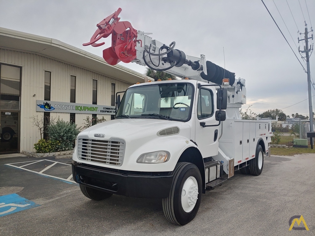 Altec DM47BTR Digger Derrick on 2015 Freightliner M2 106 4x4 Reg Cab ...