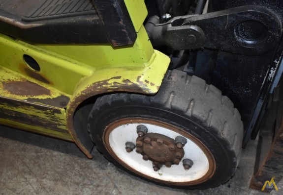 Clark CGC25 2.5-Ton Forklift For Sale (Auction) Forklifts Telehandlers ...