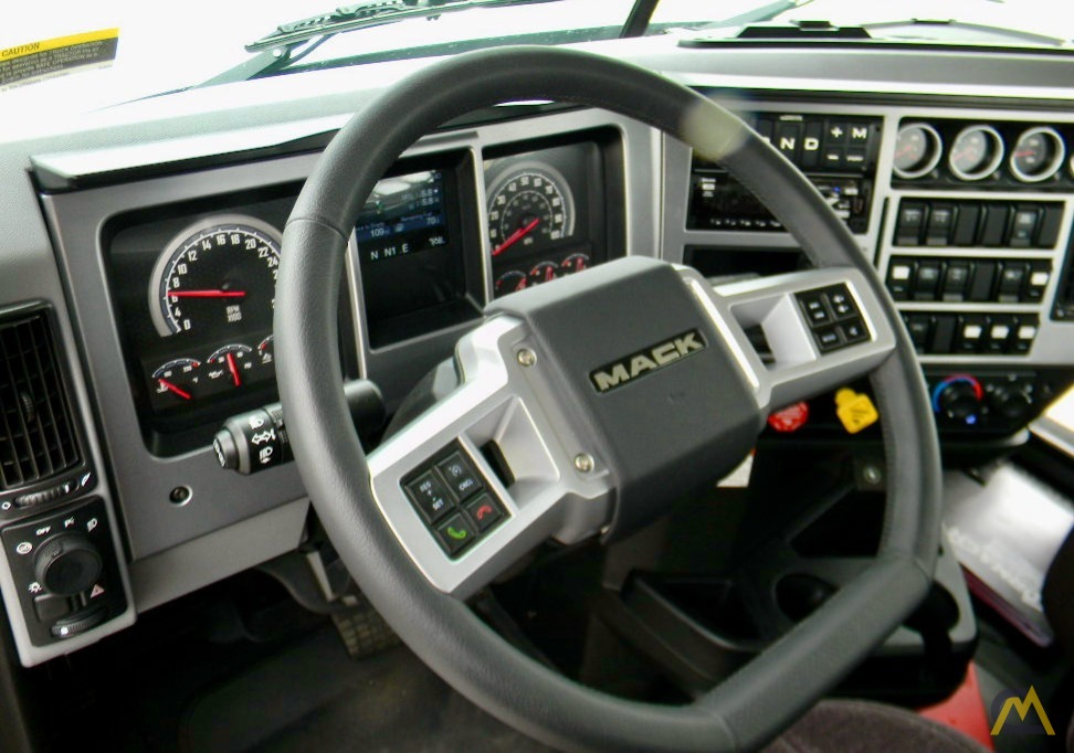 Cormach 34000 E5 ASC 7.76-Ton Knuckle Boom Articulating Crane For Sale ...