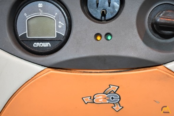 Crown WP3035-45 Electric Pallet Jack For Sale (Auction) jack ...