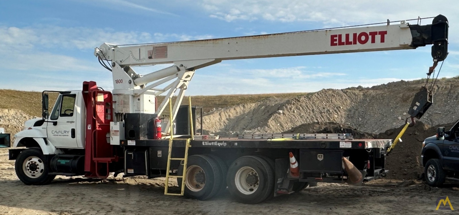 Elliott 1870F 18-Ton Boom Truck Crane on International Workstarr 7500 For Sale Trucks Hoists ...