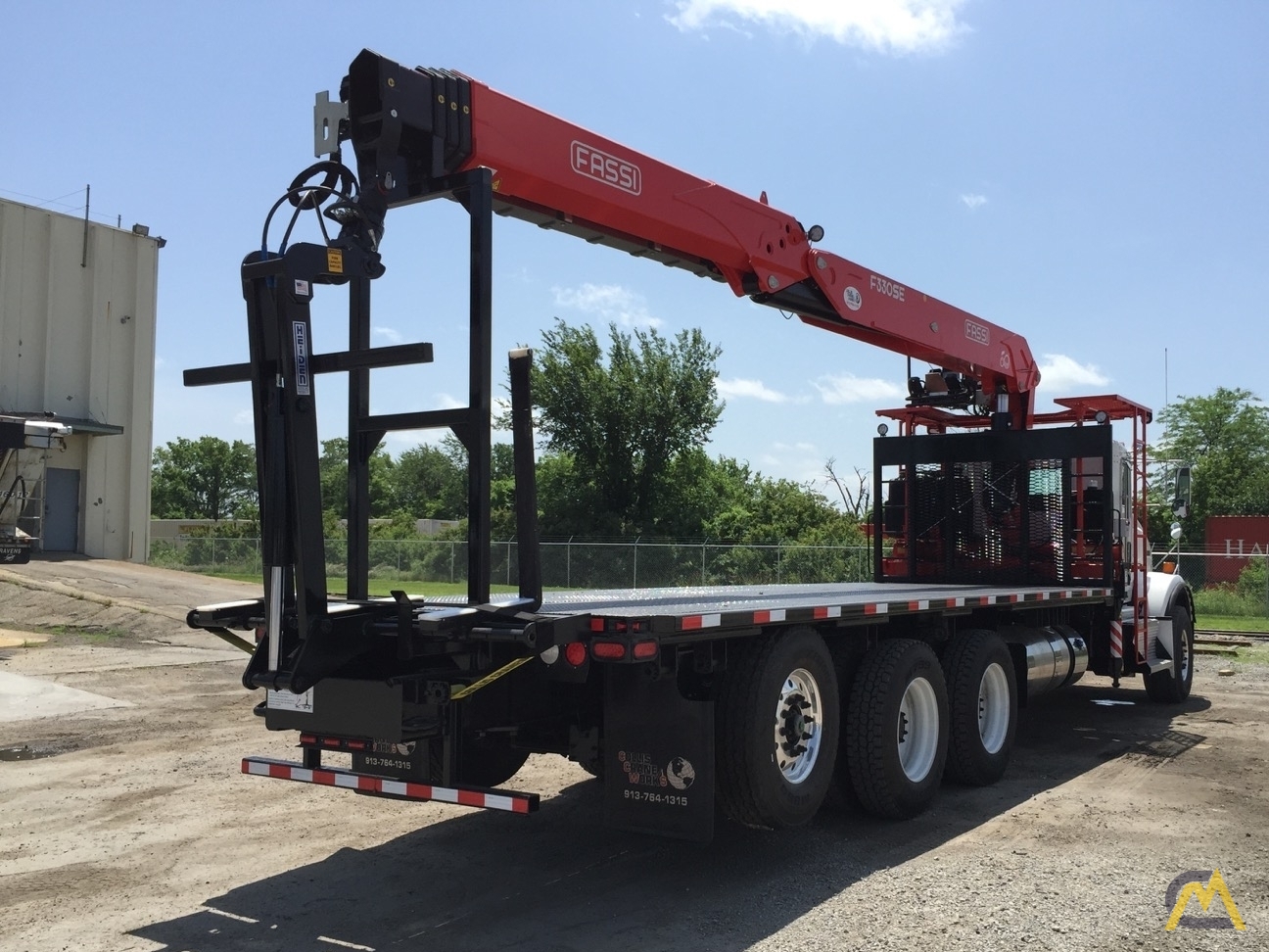 Fassi F330SE.24 2.98-Ton Knuckle Boom Crane For Sale & Material ...