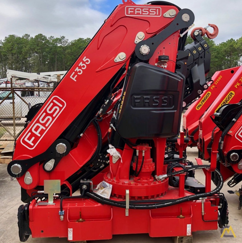 Fassi F335A.2.24 E-Dynamic 34.94-Ton Knuckle Boom Articulating Crane ...