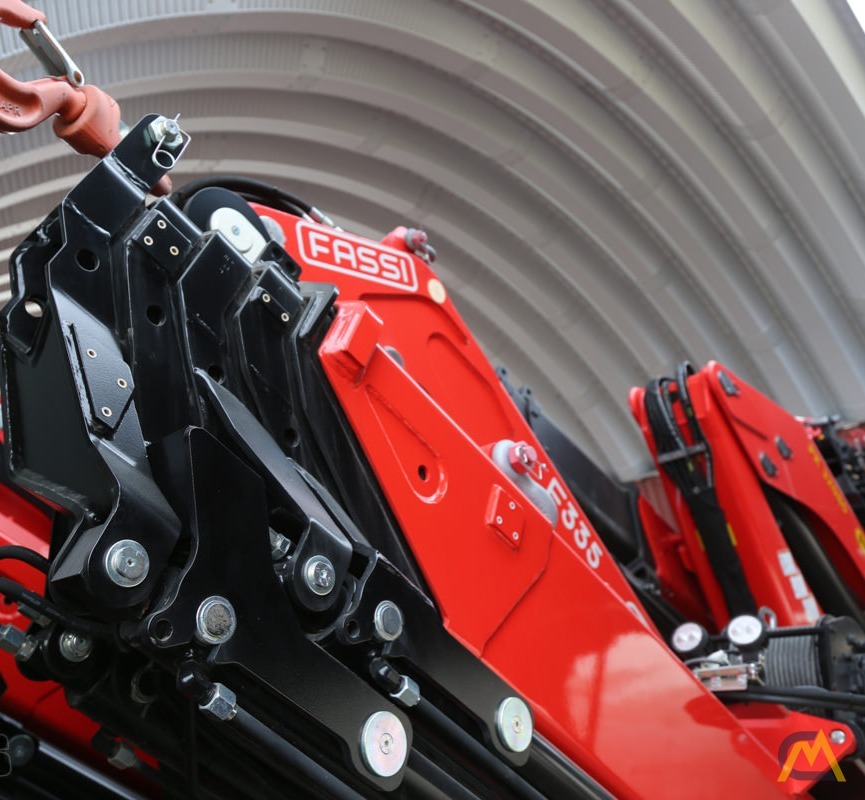 Fassi F335RA.2.25 12.68-Ton Knuckle Boom Articulating Crane For Sale ...